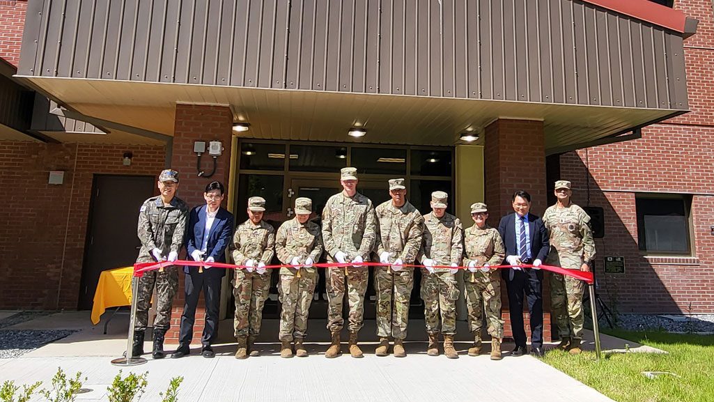 current army barracks